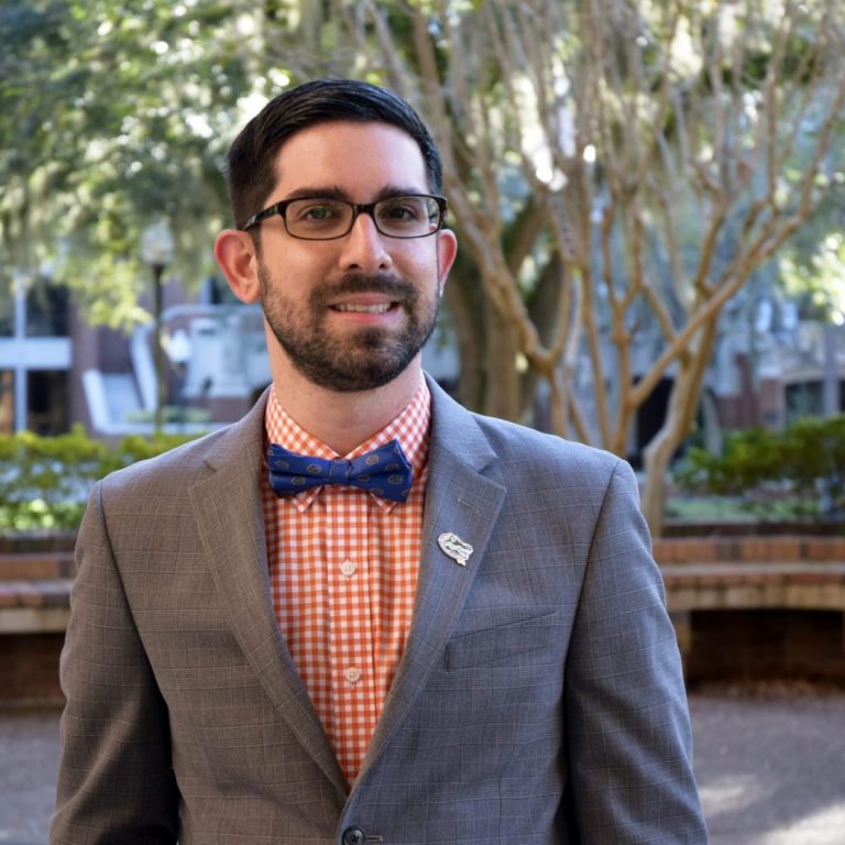 Dr. Roberto Abreu to Collaborate on NIH Award to Address Miami-Dade ...